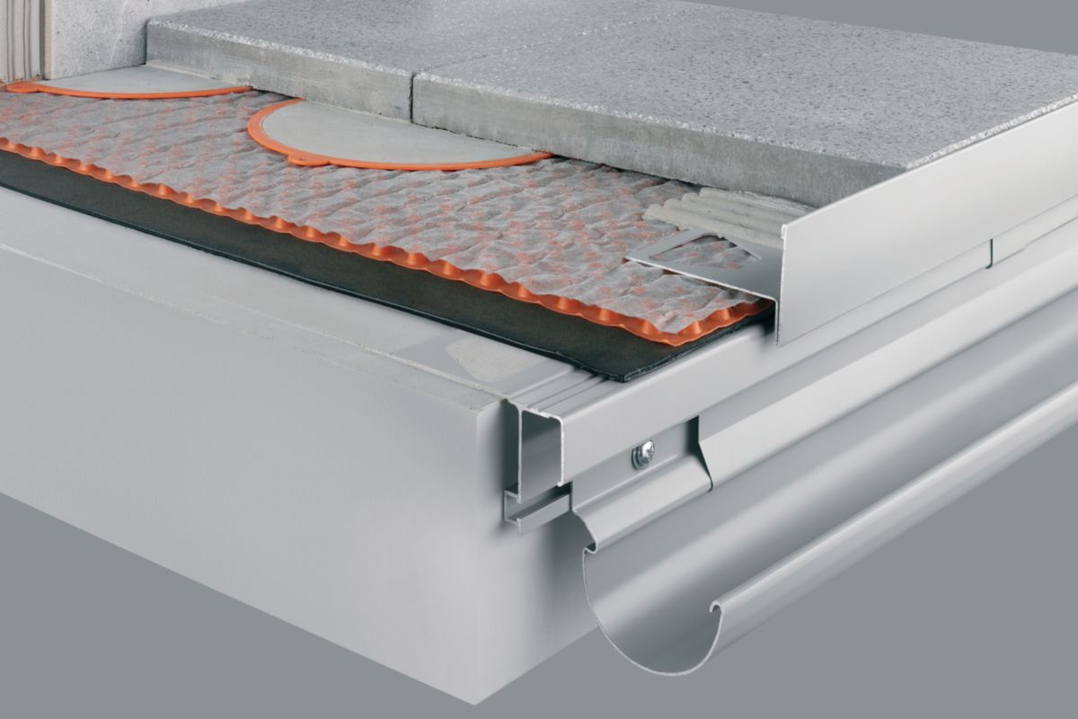 Profilé de rive en T Bara en aluminium coloré beige clair pour balcon 2 ...