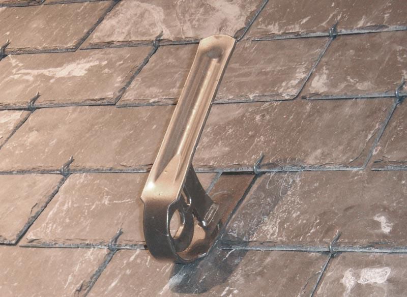 Crochet de sécurité plat de 25 à pointe pour chevron - acier GAF ...