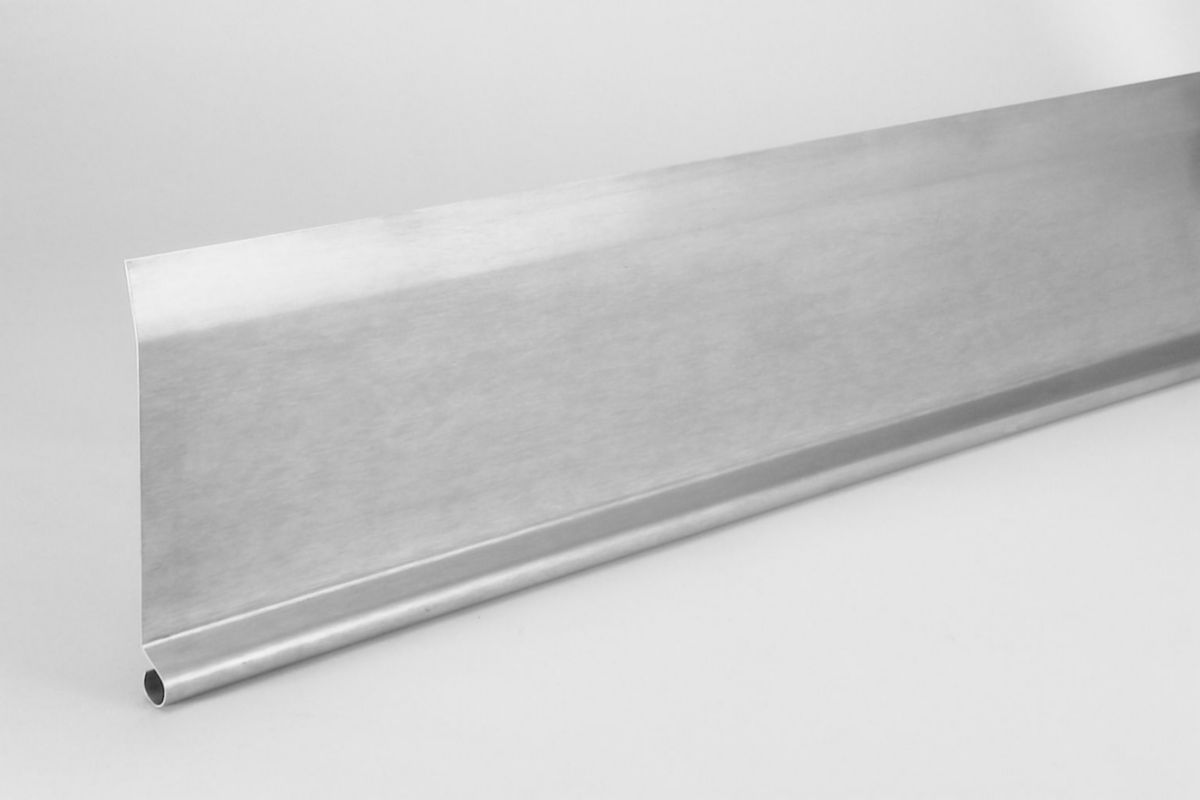 Bande de rive à biseau - zinc naturel - ourlet Ø 14 mm - dév. 200 mm ...