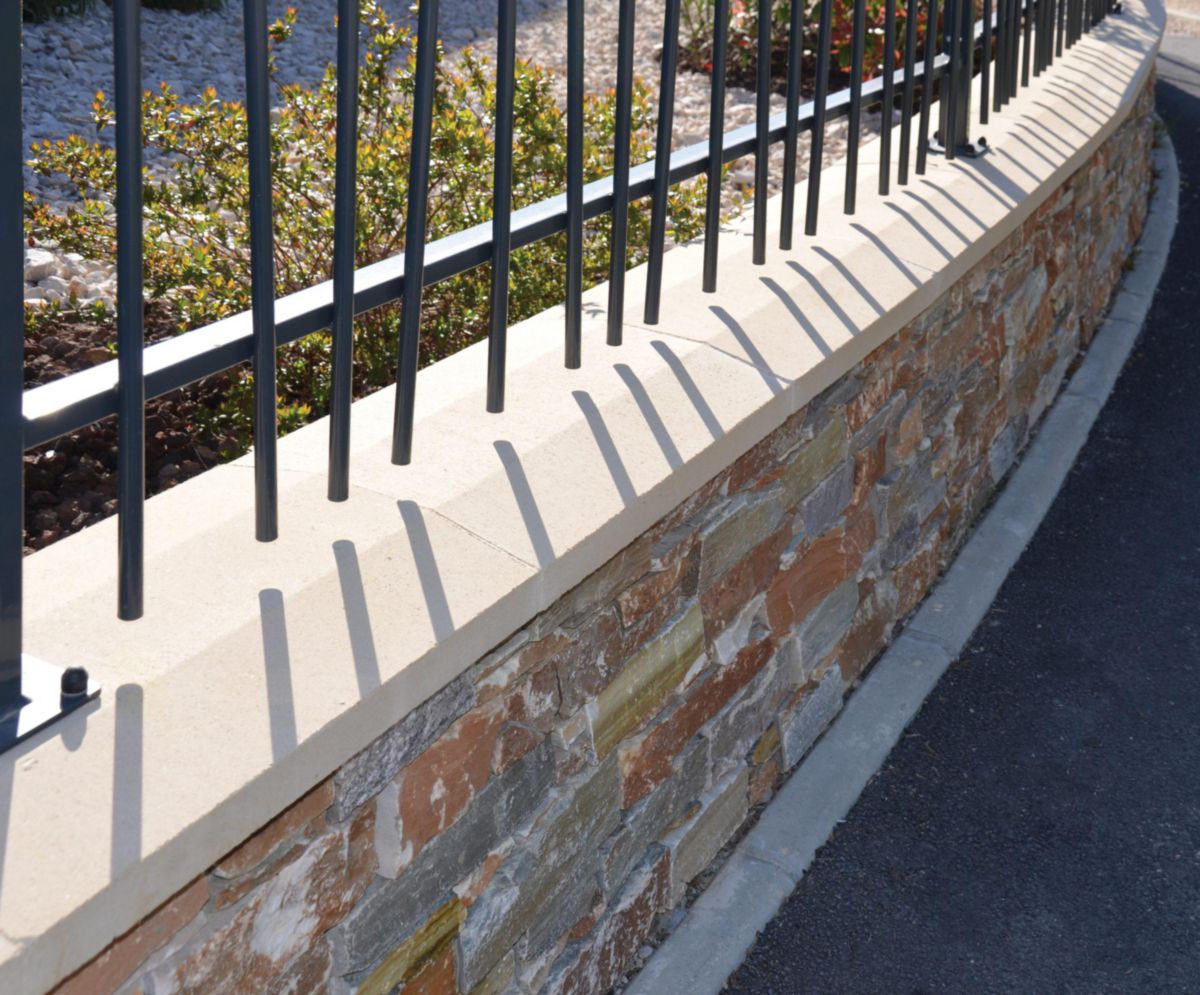 Chaperon de mur 2 pentes Optipose spécial platine - blanc cassé ...